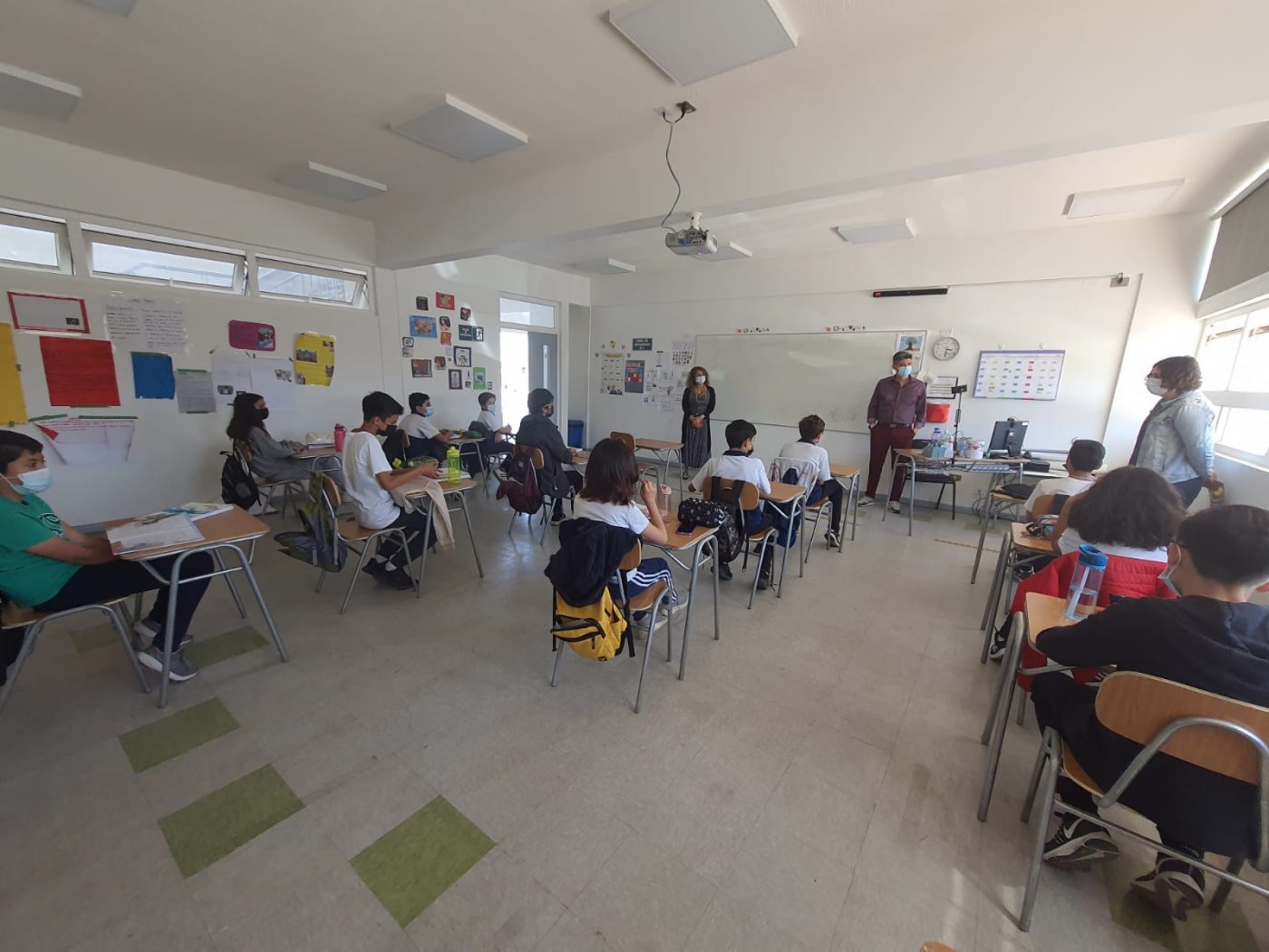 Primer libro BALS: ” Estudiantes en pandemia” | Boston Academy Laguna ...